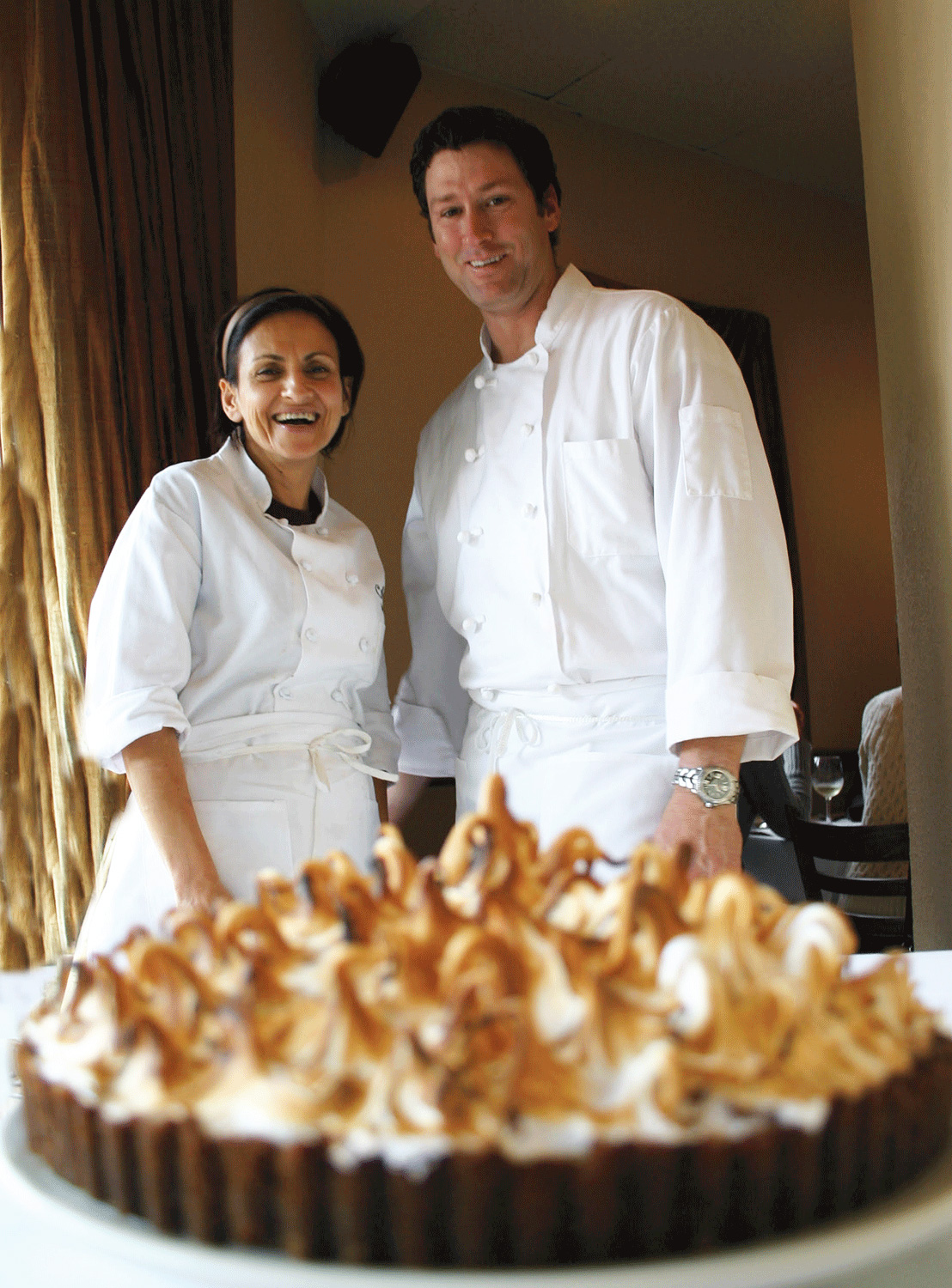 Lemon Meringue Tart with Gingersnap Crust from Café Esin | Edible East Bay