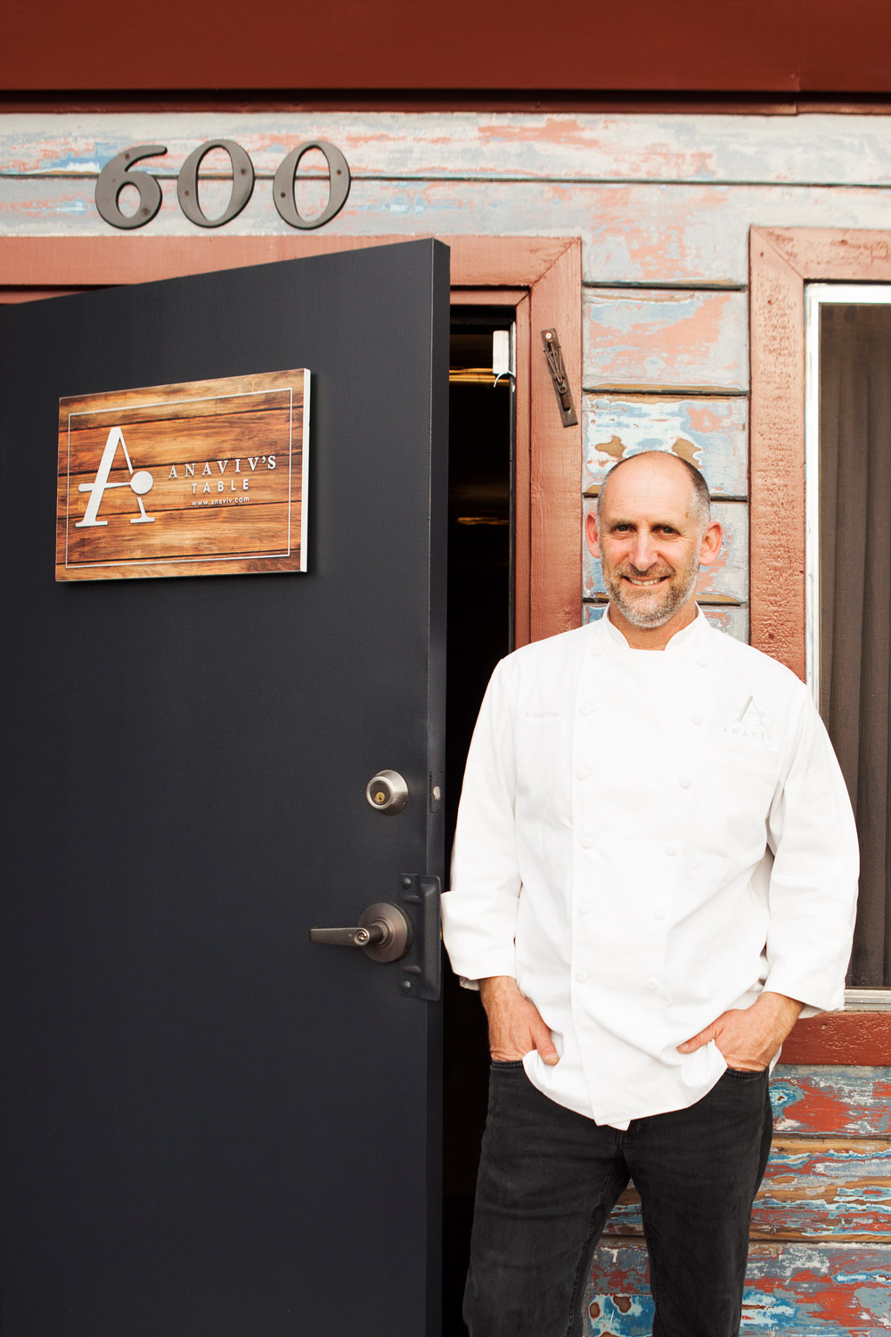 Anaviv’s Table Opens in Richmond | Edible East Bay